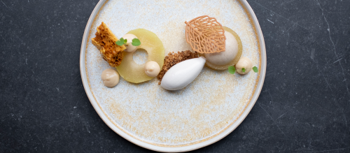 Tonkaboonroomijs met peer & witte chocolade